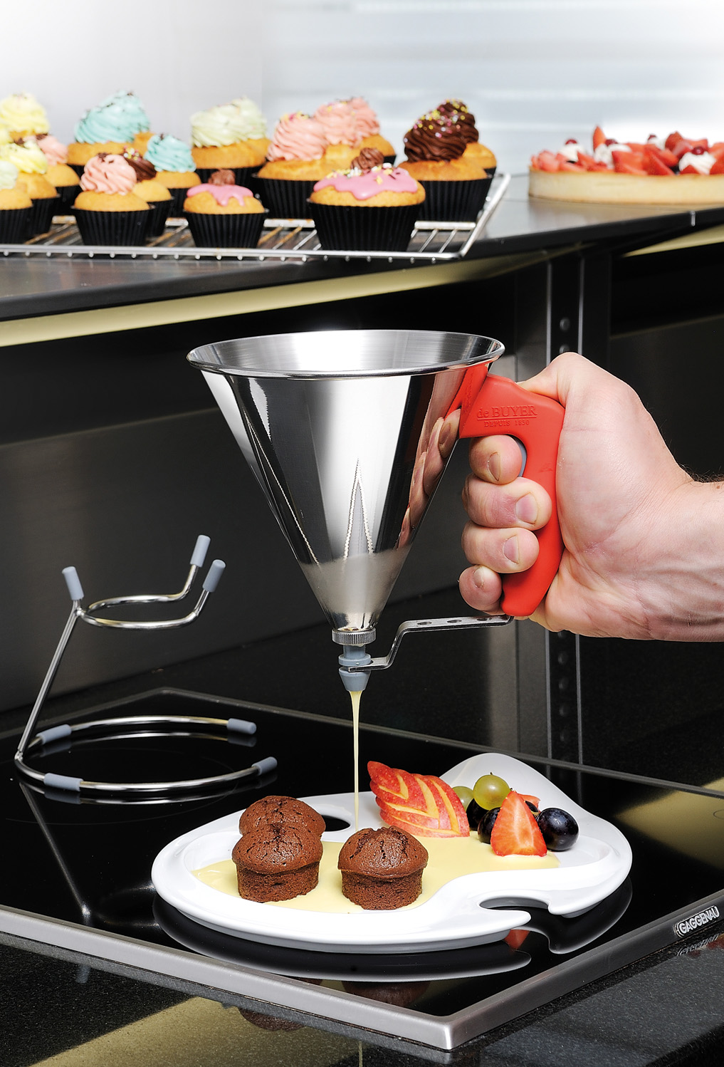 Products - De Buyer - Piston Funnels